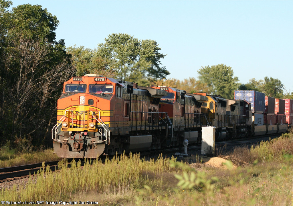BNSF 4778